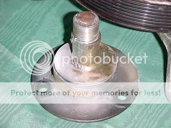 CAGED PULLEY REMOVAL | Lightning Rodder