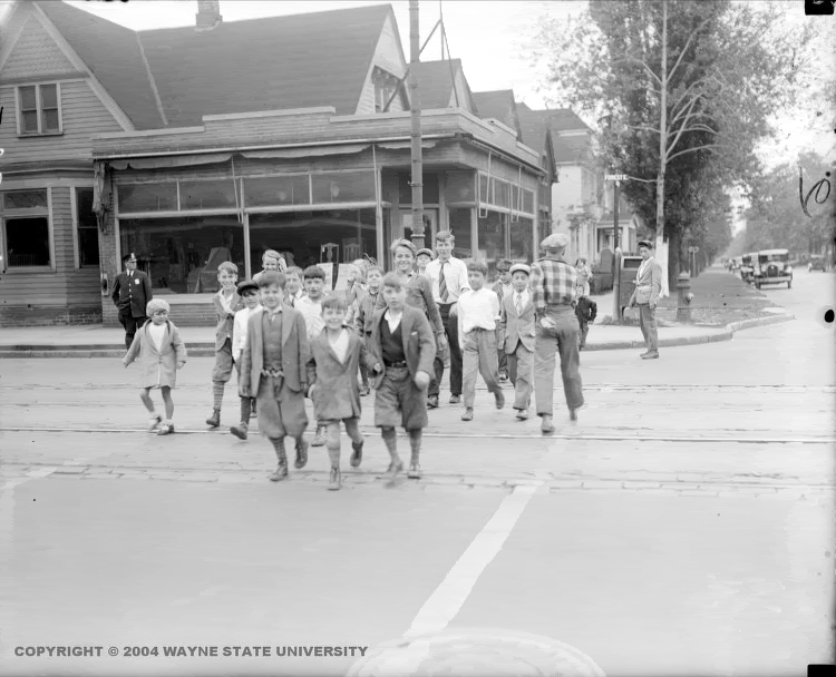 Favorite Old Photographs - Detroit - UrbanPlanet.org