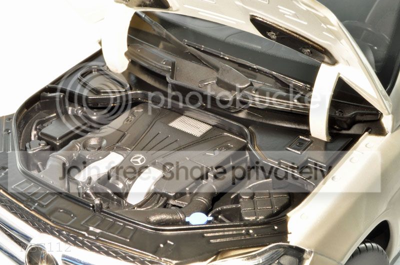 2012 Mercedes GL X166 by Norev | DiecastXchange Forum