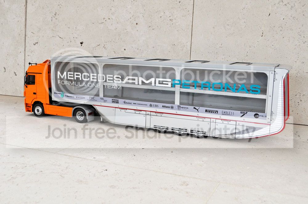 Mercedes Actros + F1AMG Petronas Trailer - Originale Modelle ...