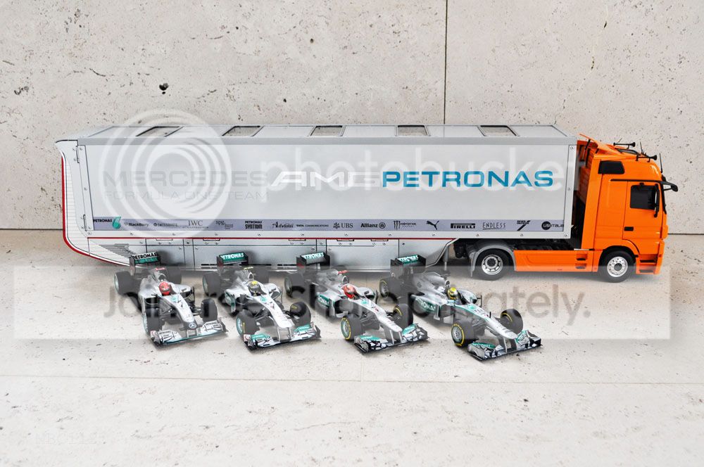 Mercedes Actros + F1AMG Petronas Trailer - Originale Modelle ...