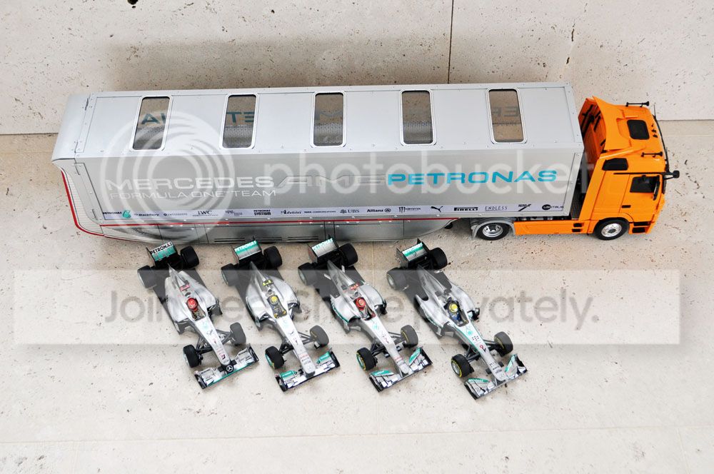 Mercedes Actros + F1AMG Petronas Trailer - Originale Modelle ...