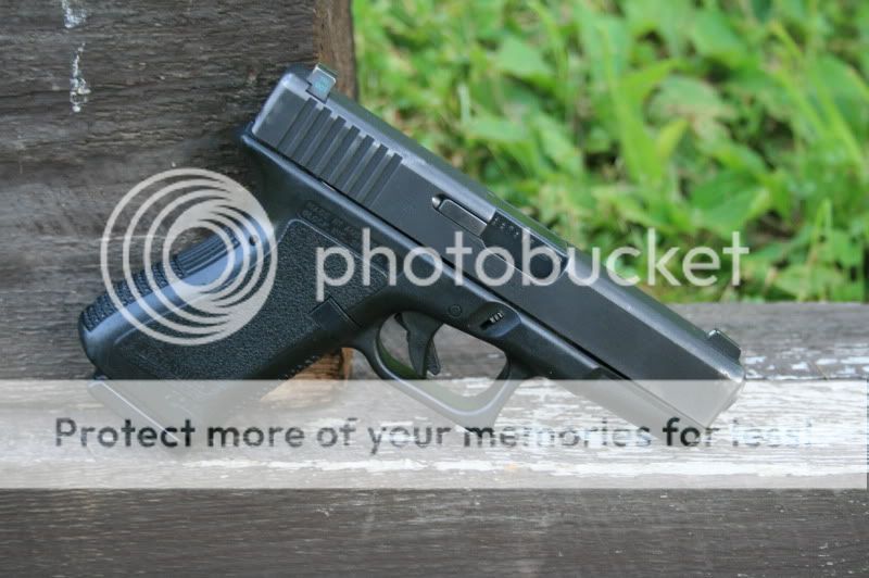 WTS: 2nd Gen Glock 19 | The FAL Files
