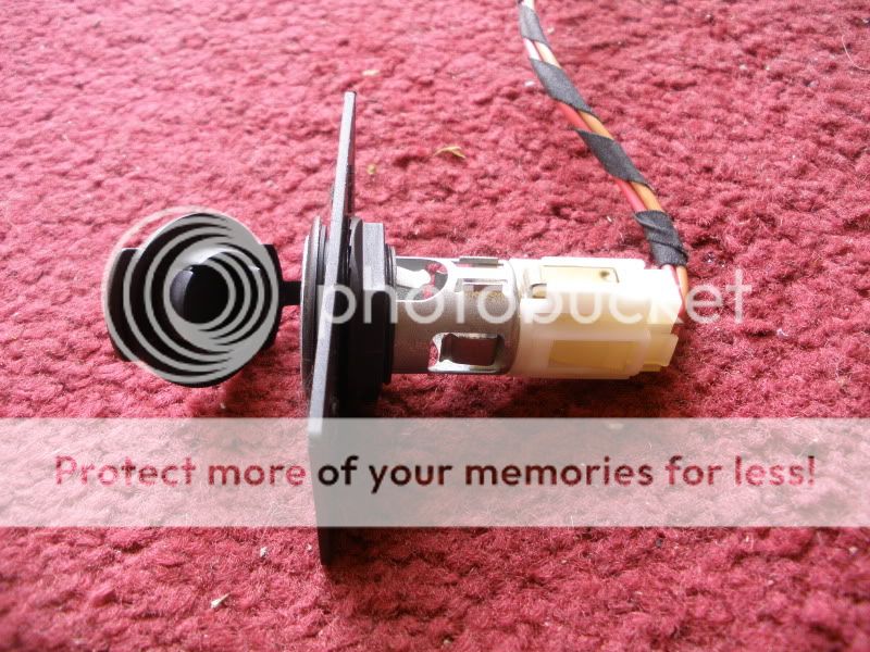 DIY: Mk4 Trunk Power Outlet | VW Vortex - Volkswagen Forum